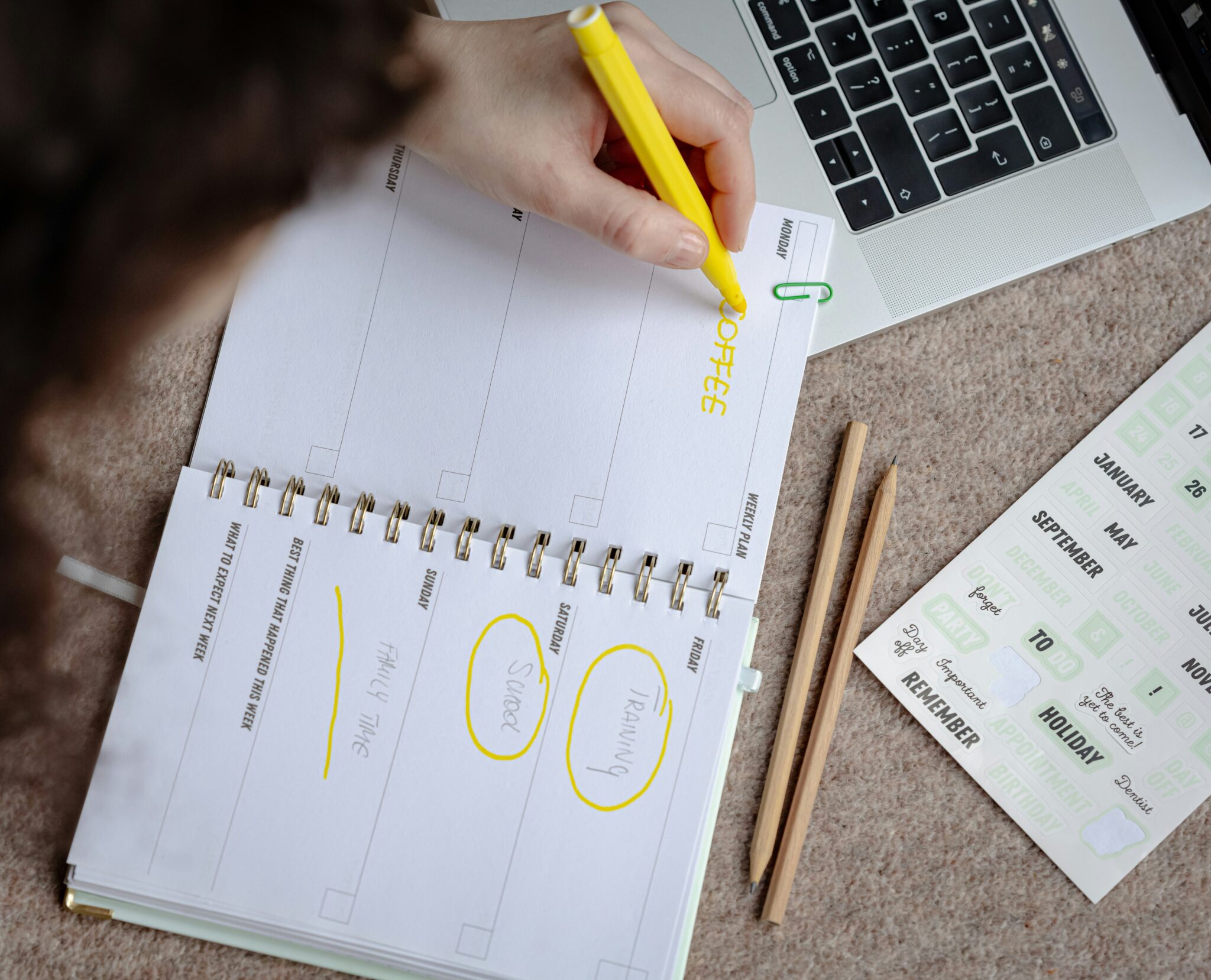 249 Powerful Monthly Goals That’ll Totally Change Your Life