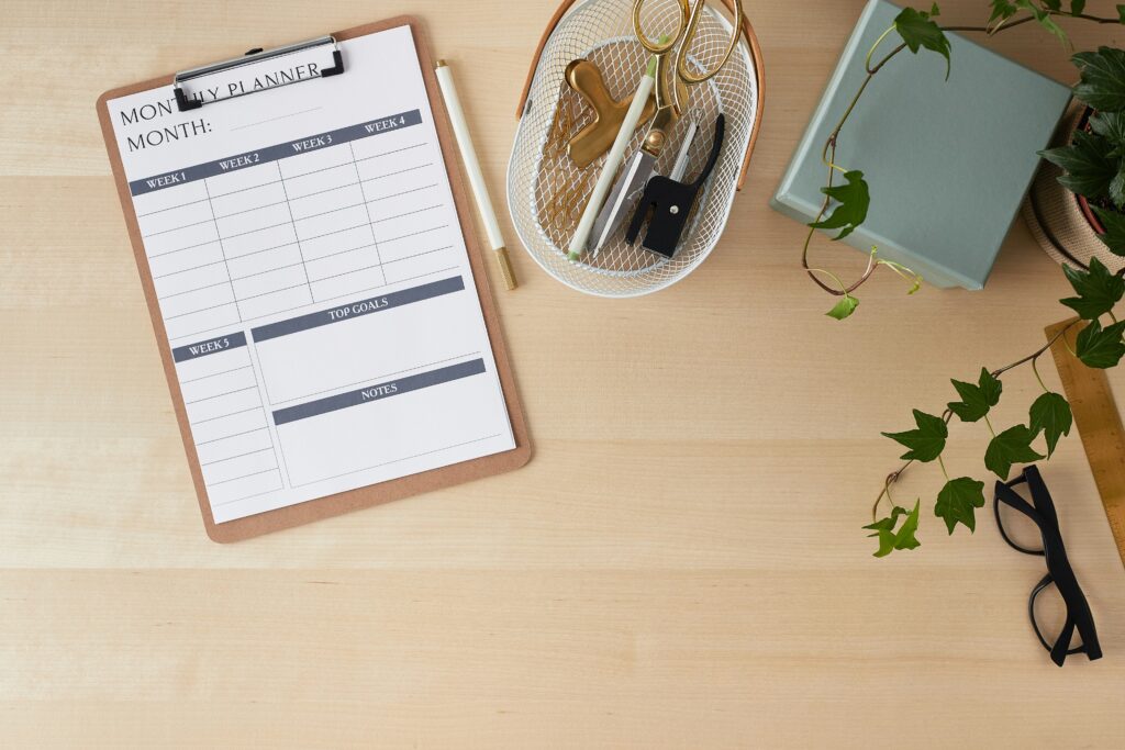 20 Daily Habits of Highly Organized People