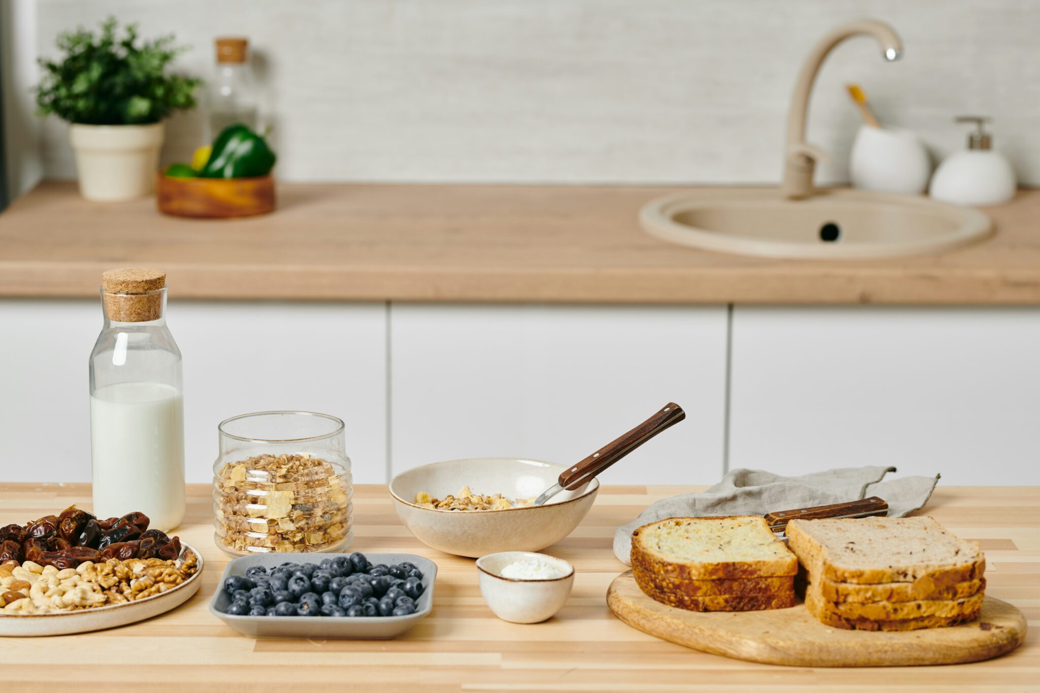 A Balanced One-Hour Morning Routine to Try This Week