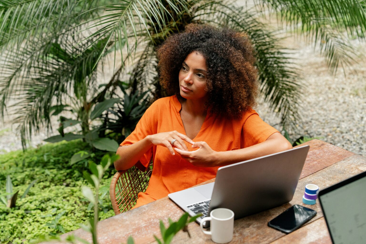 20 Incredibly Bad Habits That Are Killing Your Productivity