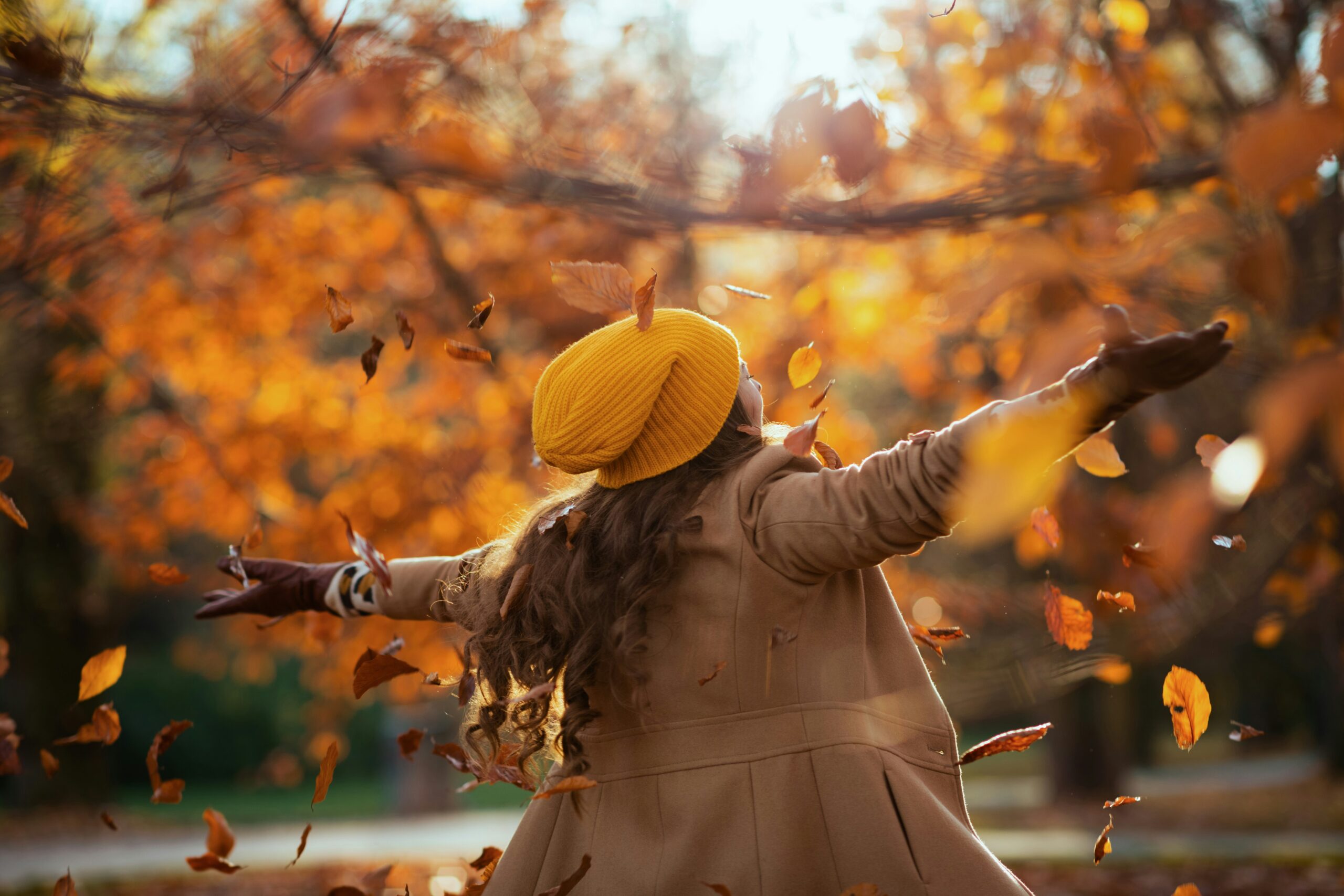 37 Cozy Habits for Autumn to Make You Fall in Love With Life